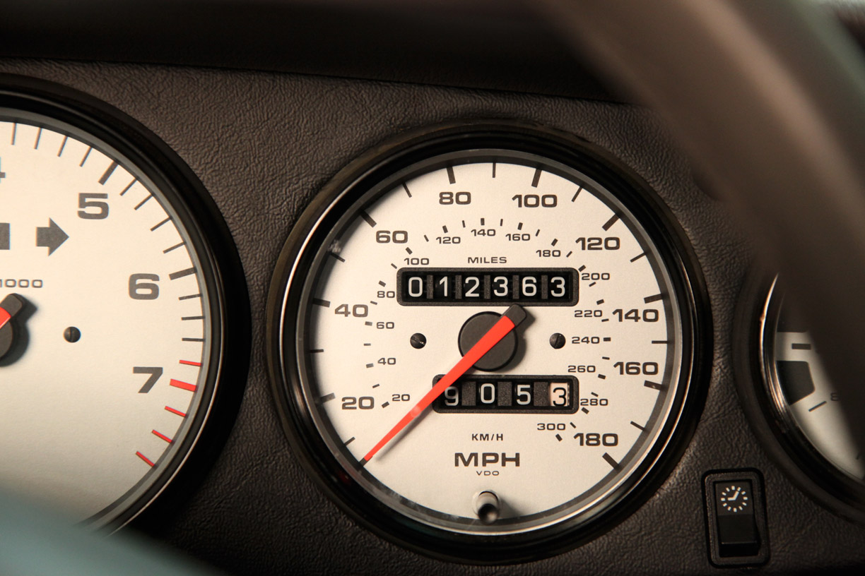 2856_5_miles | Sloan Motor Cars