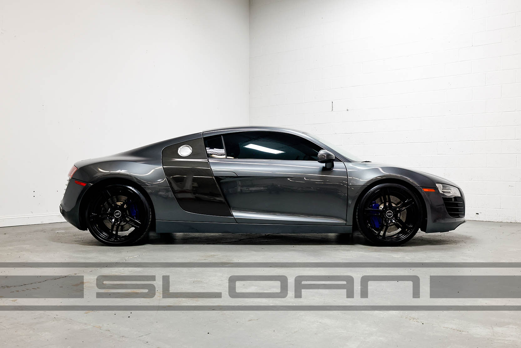 2009 Audi R8 Daytona Grey Pearl/Black 32k miles | Sloan Motor Cars